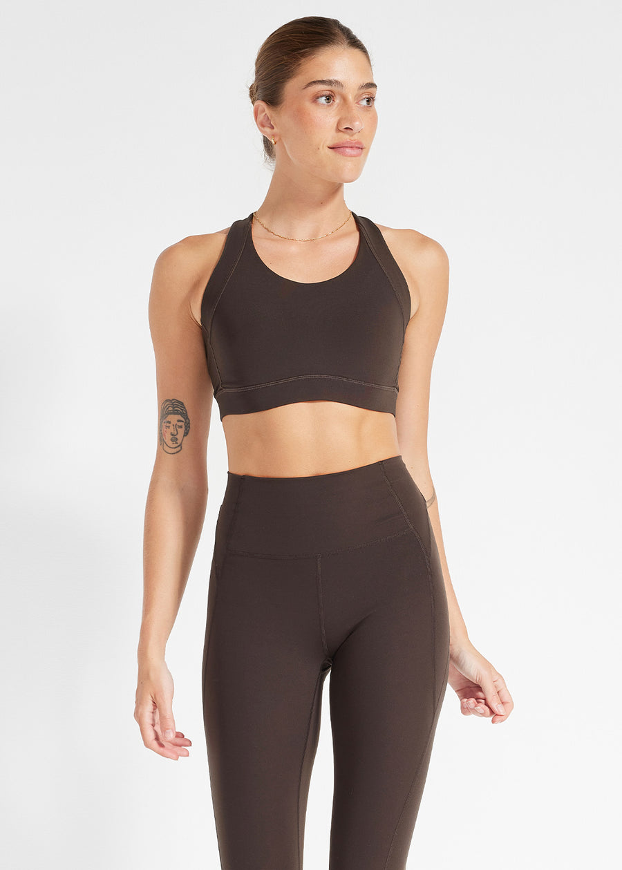In Tempo D-E Cups Bra in Espresso | Women's Sports Bras