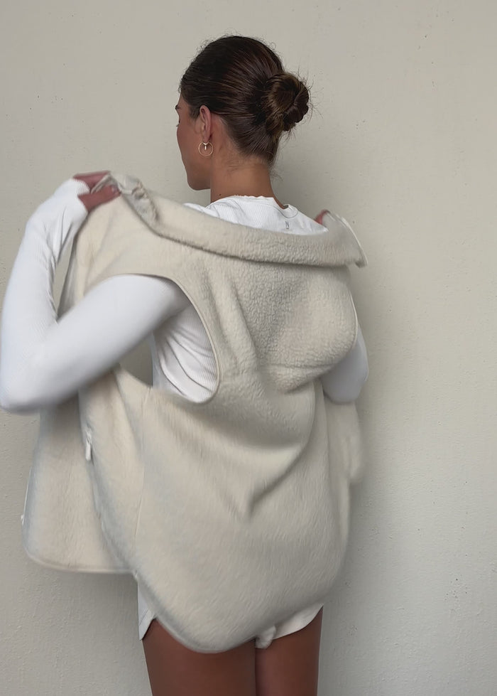 Explore More Sherpa Vest in Cloud | Women's Outerwear & Vests