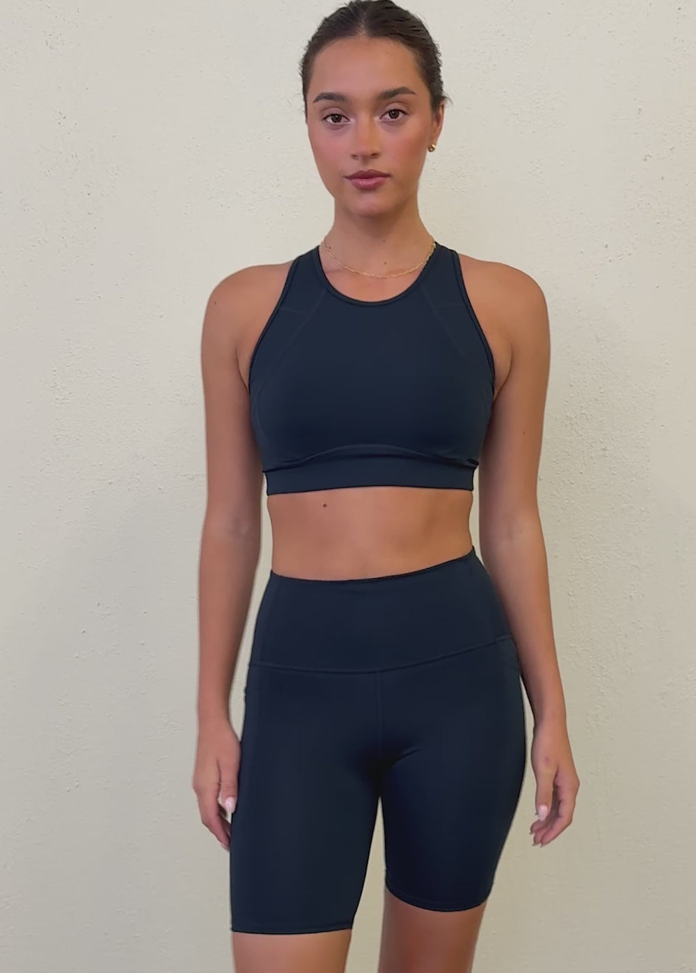 In Tempo No Bounce C-D Bra in Ink | Sports Bras | Nimble Activewear